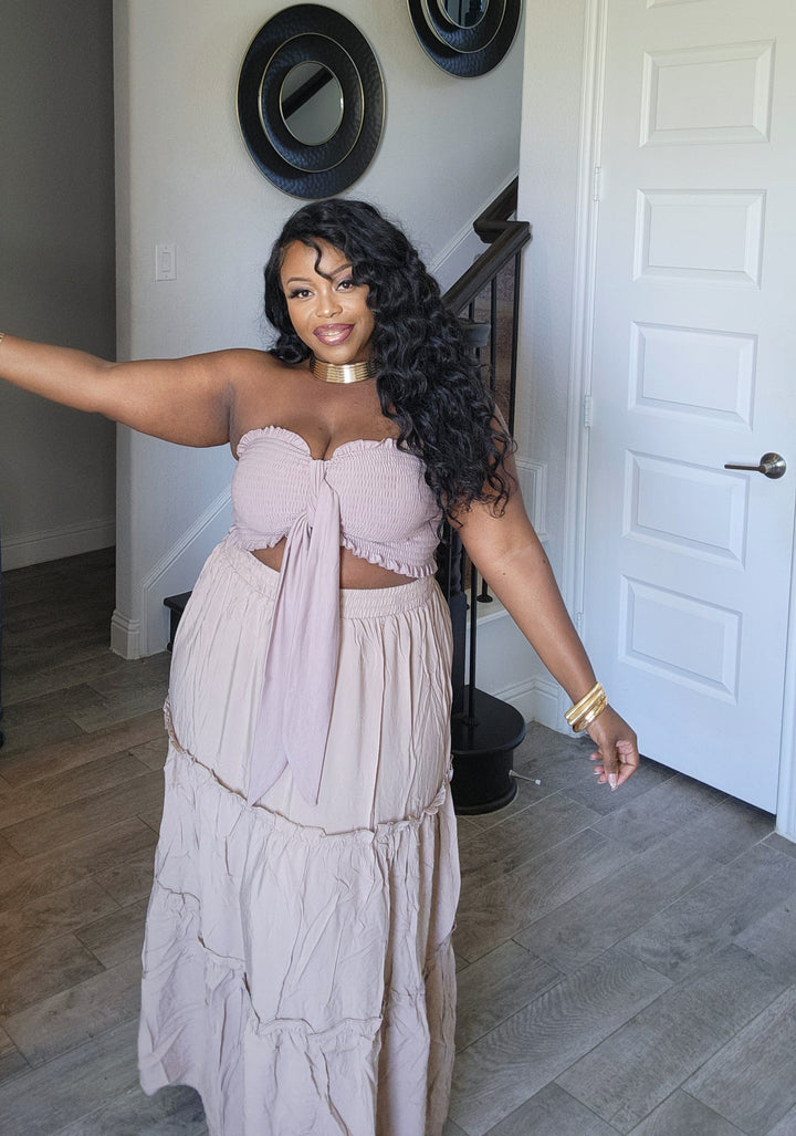 Full-figured, Curvy, Mid-size and Plus-Size Fashion – Curve Six Boutique